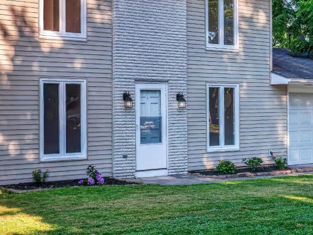 3627 Iowa Court