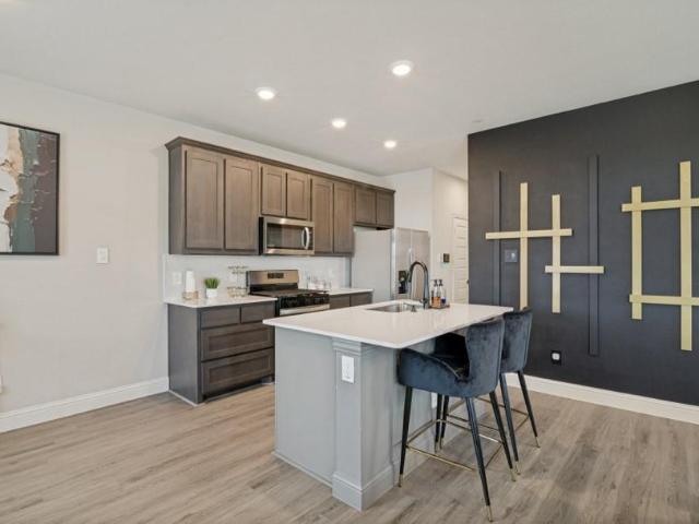 3628 Chaucer Trail
