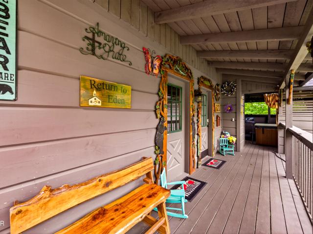 3628 Country Pines Way