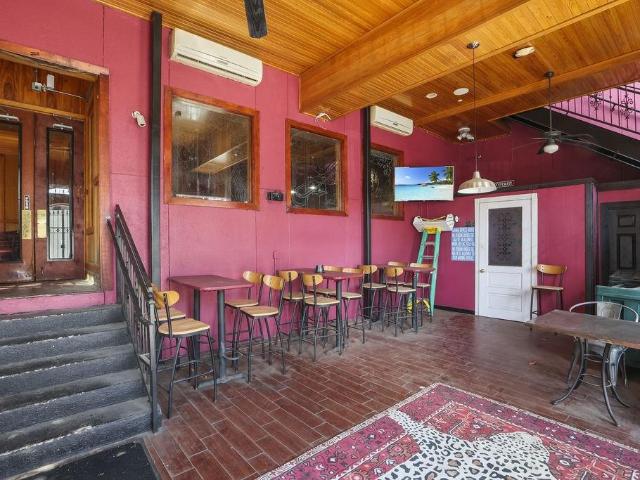 3629 Prytania Street