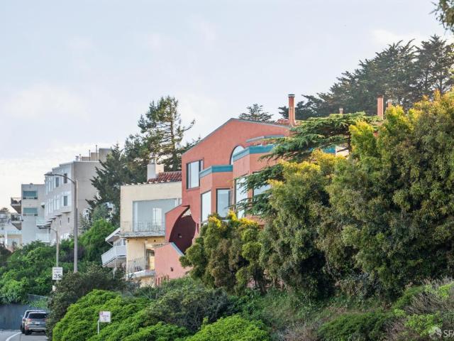 3620 Market St, Unit 3, San Francisco, CA 94131 | MLS #426120 | Compass
