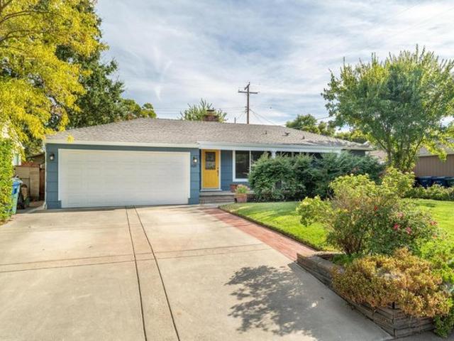 3620 Ardmore Rd, Sacramento, CA 95821