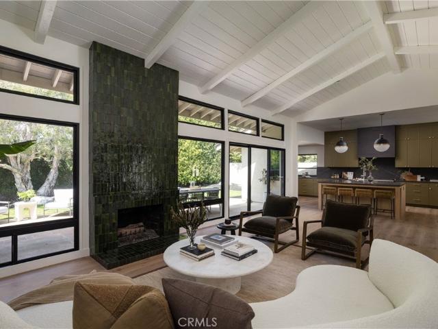 3620 Catamaran Dr, Corona del Mar, CA 92625 | MLS #OC26036