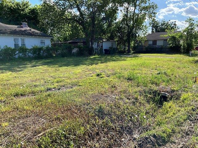 3620 Farmer St, Houston, TX 77020