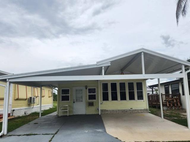 3620 Limo Way, Ruskin, FL 33570