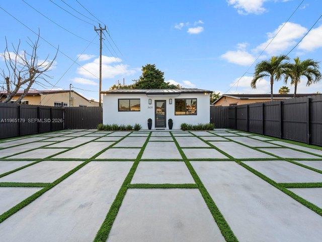 3620 SW 92nd Ave, Miami, FL 33165
