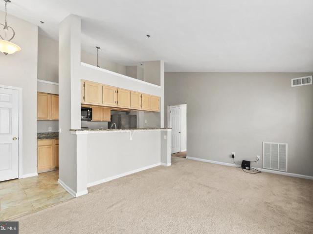 3620 Sherbrooke Circle # 304