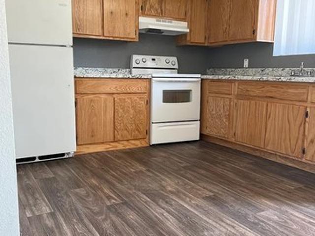 3621 N Black Canyon Hwy, Phoenix, AZ 85015