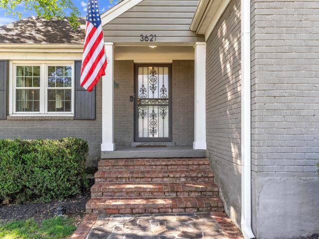 3621 aurora cir