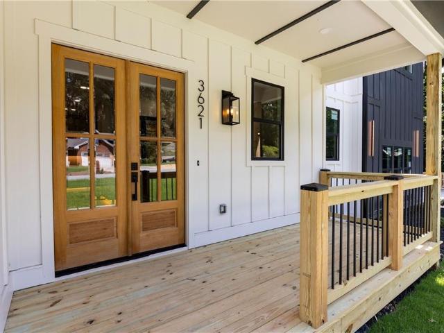 3621 Farmington Lane