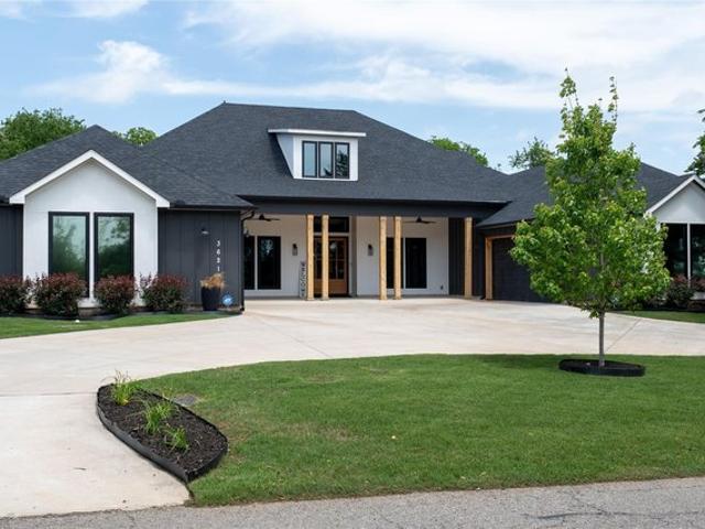 3621 Fritz Ln, Corinth, TX 76208