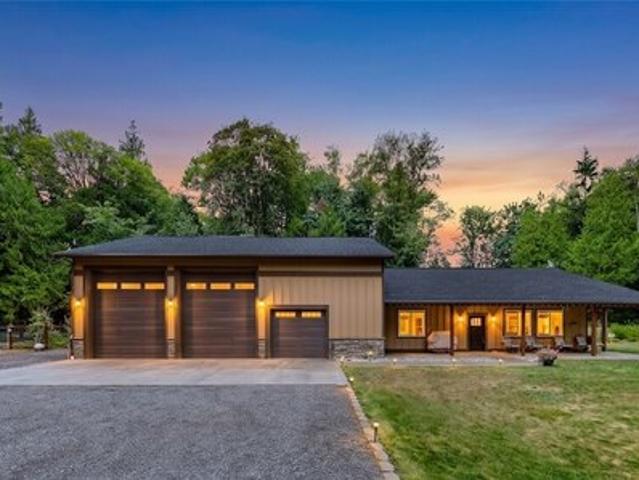 3621 Haynie Rd, Blaine, WA 98230