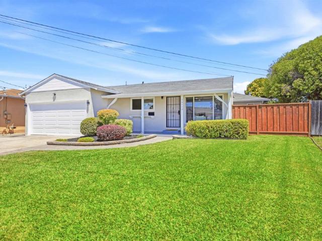 36220 Pizarro Dr