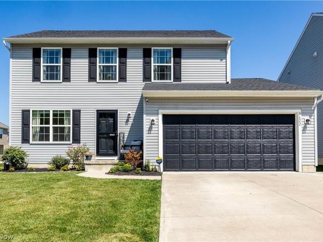 3622 Astor Ln, Lorain, OH 44053