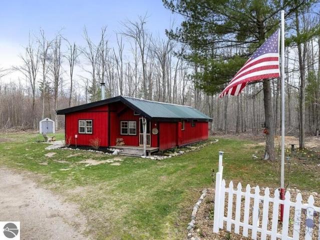 3622 Big Sky Trail, Gaylord, MI 49735