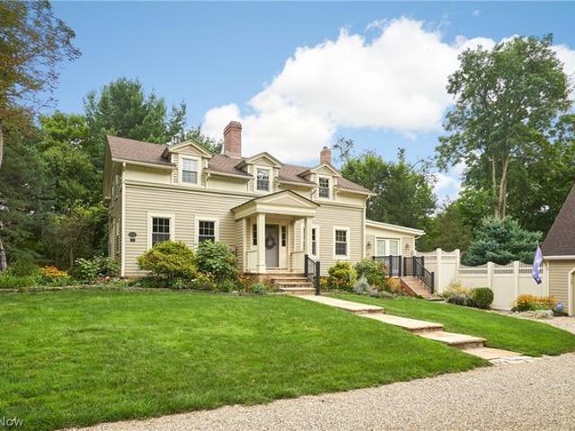 3622 Ira Rd, Akron, OH 44333