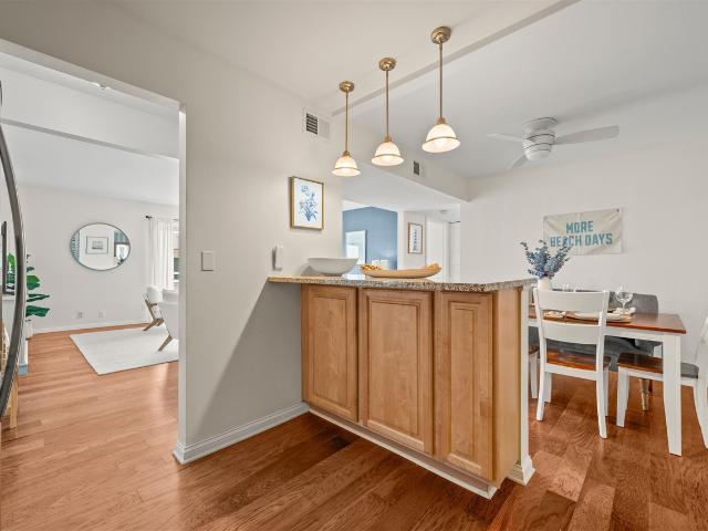 3622 Lakeshore Dr. Drive # g12