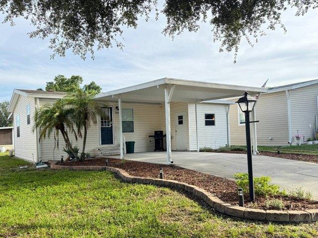 3622 Whistle Stop Ln, Valrico, FL 33594