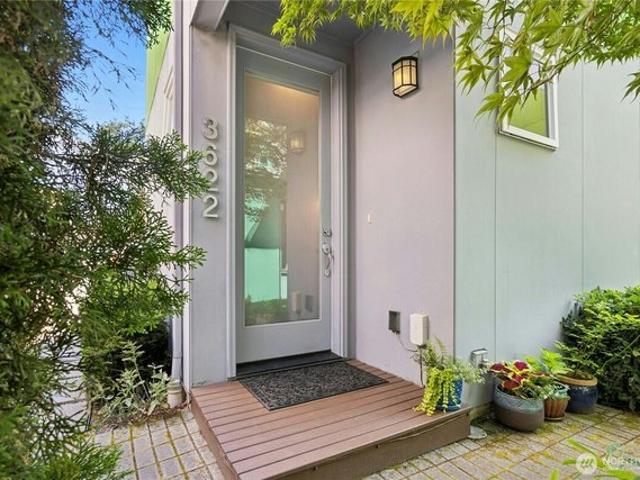 3622 36th Ave S, Seattle, WA 98144