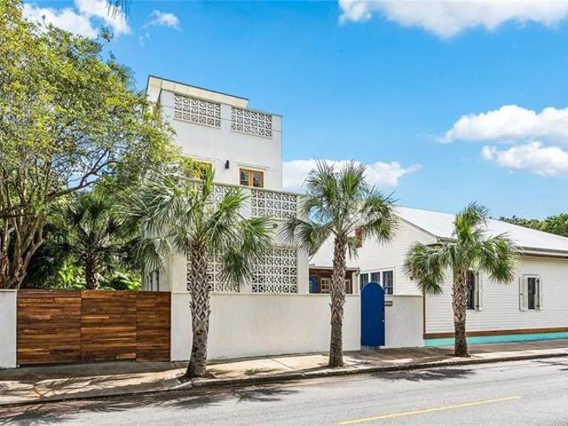 3623 Chartres St, New Orleans, LA 70117