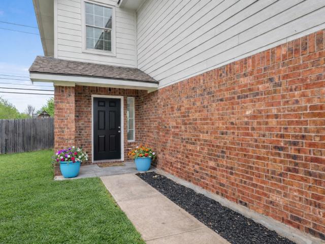 3623 Hawk View St, Round Rock, TX 78665 | Compass