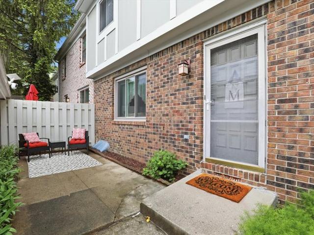 362 Carmelaire Ct, Carmel, IN 46032