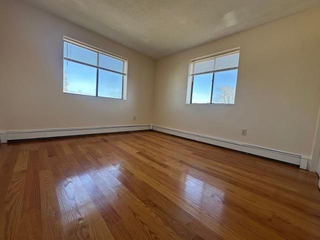 362 Centre St