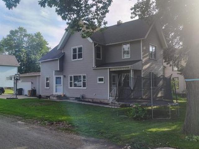 362 E Ash St, Canton, IL 61520