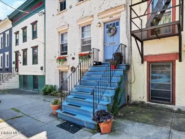 362 Hamilton Street, Albany, NY 12210