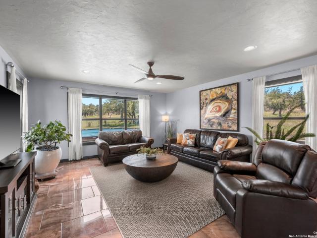 362 Oak Haven Rd, Fredericksburg, TX 78624 | MLS #1879 | Compass