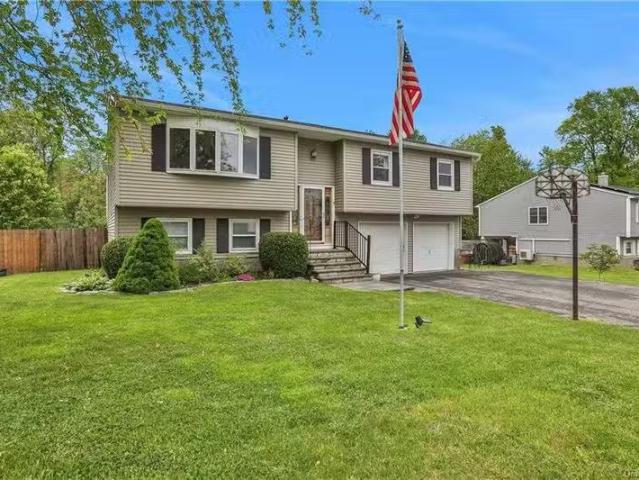 362 Nina Street, New Windsor, NY 12553 645964465