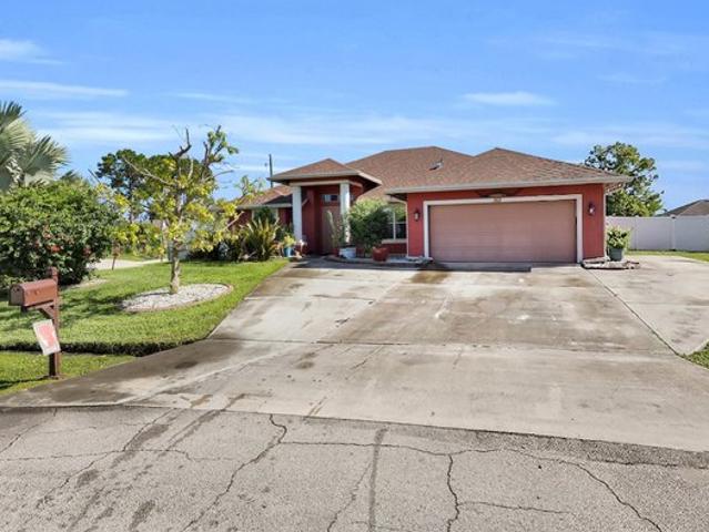 362 SW Paw Ct, Port Saint Lucie, FL 34953