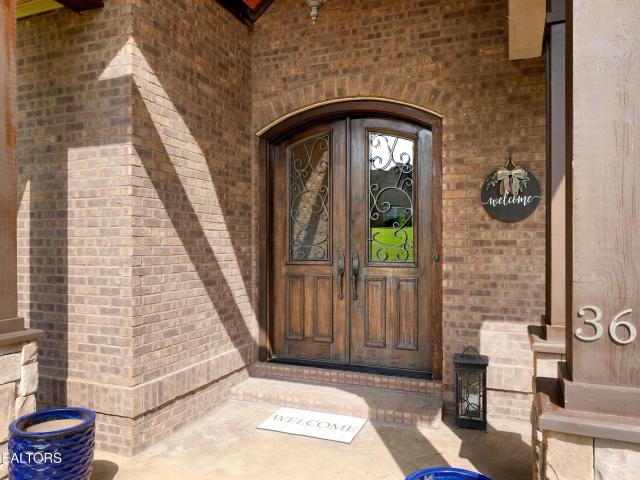 362 Parkwood Circle