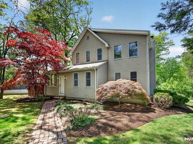 362 Walker Rd, West Orange, NJ 07052