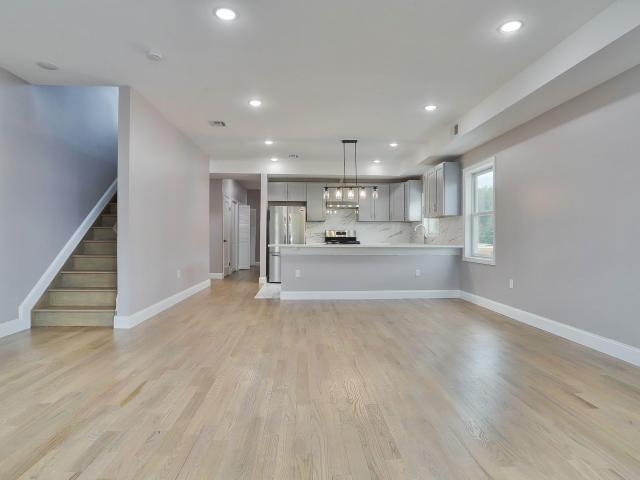 362 Virginia Ave # 2