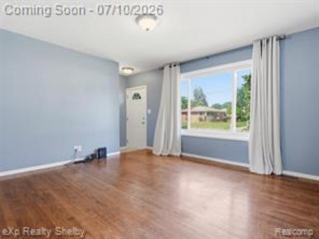 36346 Winterset Drive
