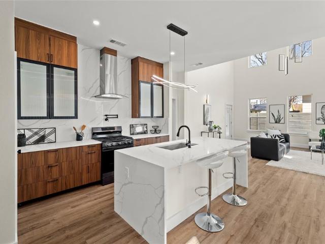 3634 Darien St, Dallas, TX 75212 | MLS #21204