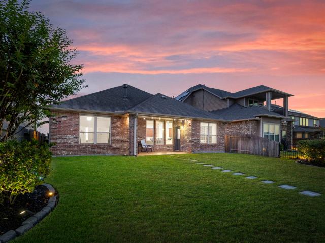 3635 Lake Bend Shore Drive