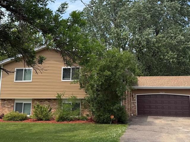 3635 12th Ave, Anoka, MN 55303