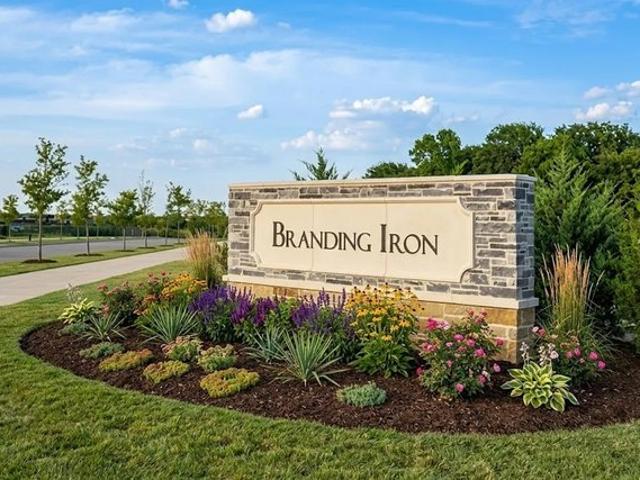 3636 Marine Creek Pkwy, Fort Worth, TX 76106