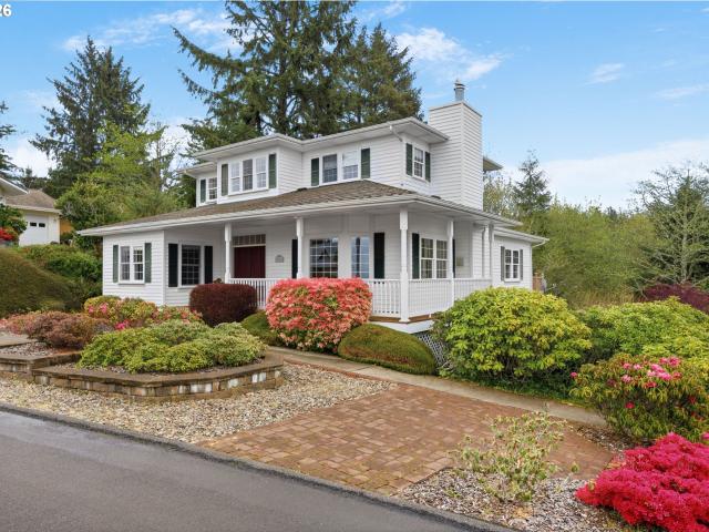 3636 ocean view dr