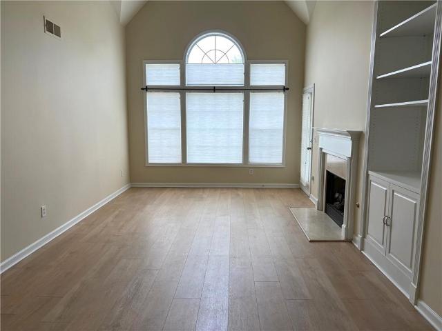 3636 Habersham Road NW 1401