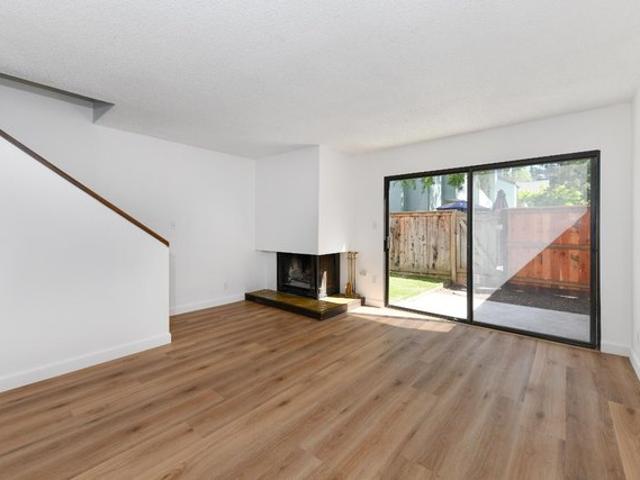3636 Shelter Creek Dr, Napa, CA 94558