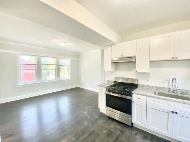 3636 W Iowa Street # 1F