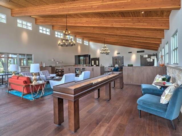 3636 Walkaloosa Way
