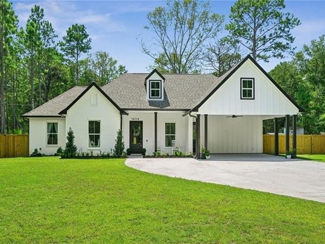 36378 Donnis Dr, Slidell, LA 70460