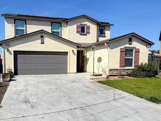 3637 N McCaffrey Ave, Fresno, CA 93722