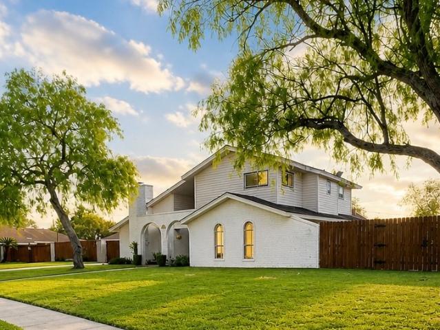 3637 Castle River Drive