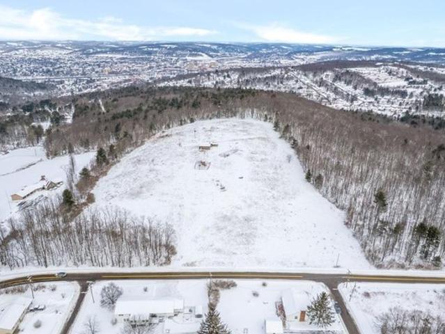 3637 Carman Rd, Binghamton, NY 13903