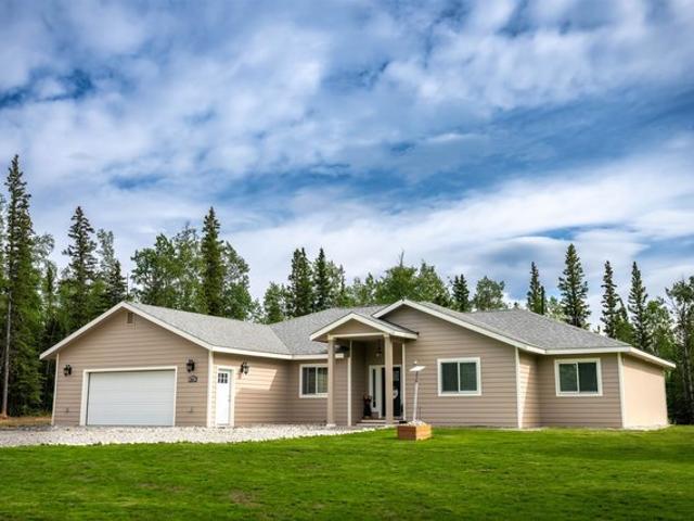 3637 E Cranberry Rd, Delta Junction, AK 99737